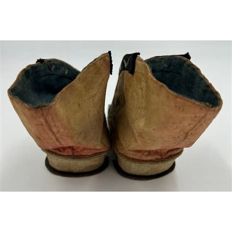 Chinese Silk Embroidered Foot Binding Lotus Shoes