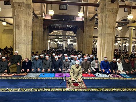 بث مباشر صلاة التراويح من الجامع الأزهر في ليلة النصف من رمضان