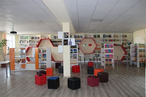 თბილისის N45 საჯარო სკოლის ბიბლიოთეკა განახლდა ეტალონი