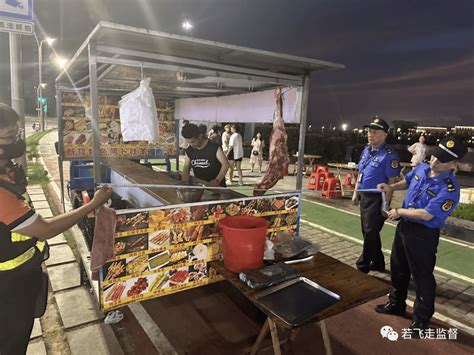 龙港联合执法 开展夜间占道经营整治行动 进行 监督 辖区