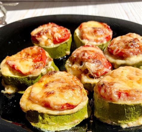 Кабачки С Фаршем В Духовке Фото —