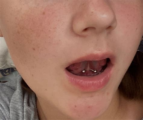 Tongue Web Piercing 👩‍💻