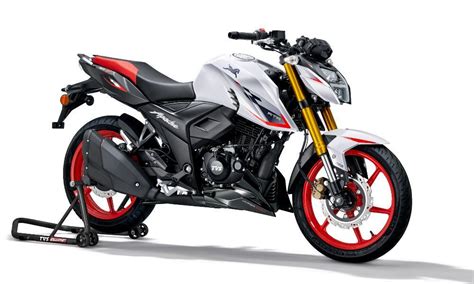Tvs Apache Rtr 160 4v Gains Usd Fork Priced At Rs 1 40 Lakh