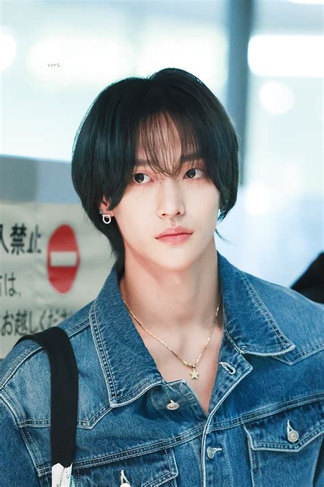 더쿠 라이즈 원빈 얼굴 봐