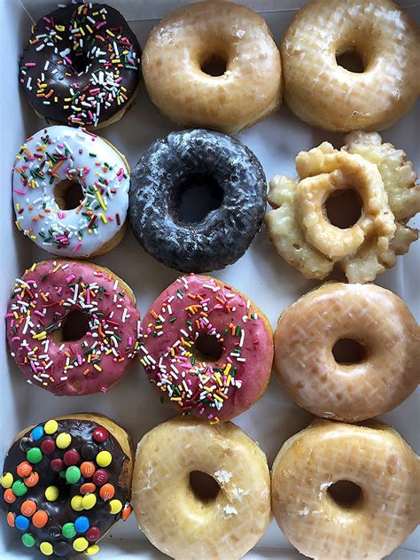 The Glazed Donuts At This Georgia Bakery Are So Good They Practically