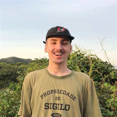 G4 Gabrielg4 On Threads
