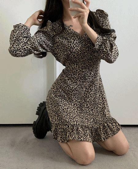 [레오파드 고퀄리티] 호피 무늬 미니 원피스 레오파드 프릴 미니 원피스 에이블리