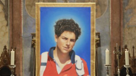 Ватиканът отмени церемонията за обявяването на първия светец милениал Nova