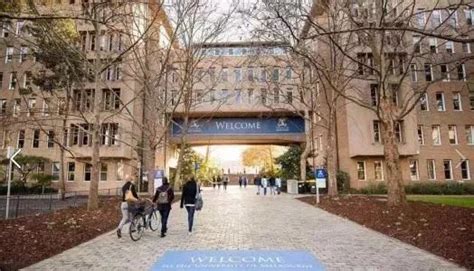 墨尔本大学大门 墨尔本大学 墨尔本大学校门 第2页 大山谷图库