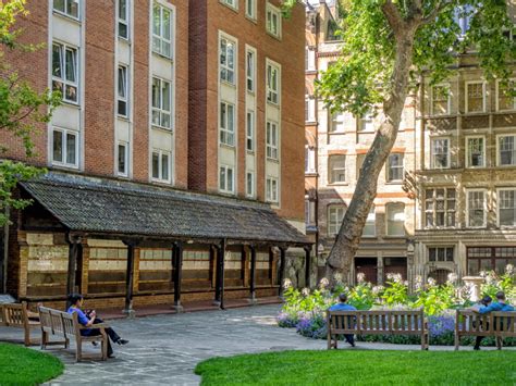 Neighbourhood The Rookery