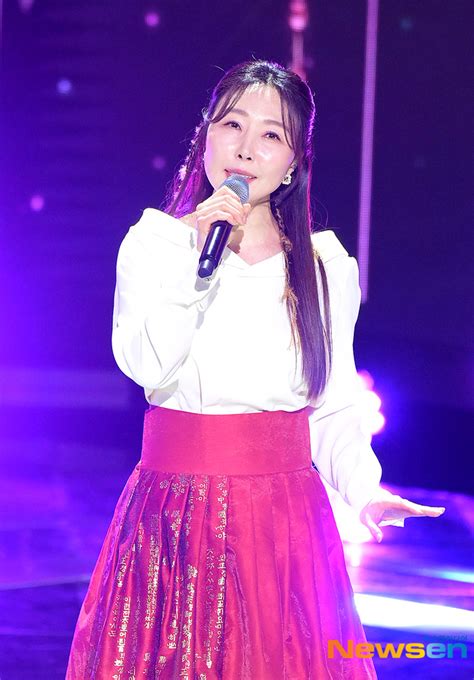 정윤희 뉴욕아리랑 포토엔hd 손에 잡히는 뉴스 눈에 보이는 뉴스 뉴스엔