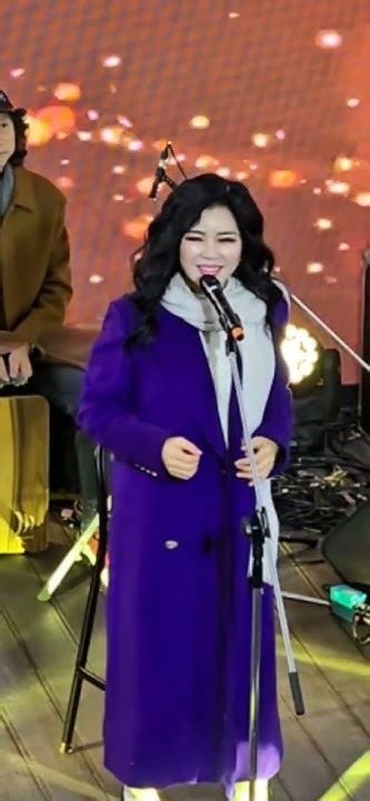 길 잃은 작은 새 웅산 Youtube