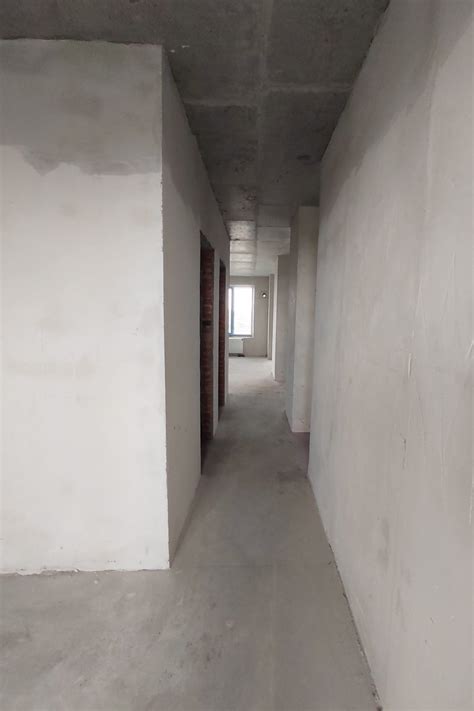 Из голых стен в уютное и стильное пространство современная трешка для семьи с ребенком и пятью