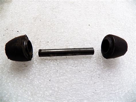 Husqvarna 65l Chainsaw Large Size Rubber Buffer Mount Kit