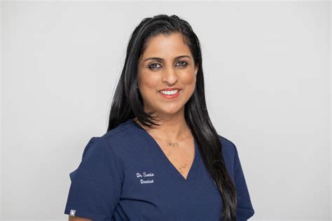 dr sonia sunil coffs coast dental and facial
