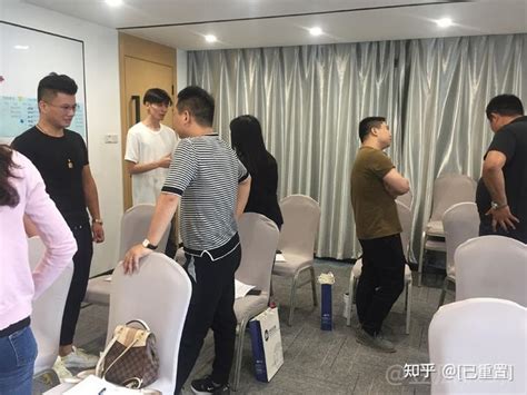 怎么提高自己的语言表达能力 知乎
