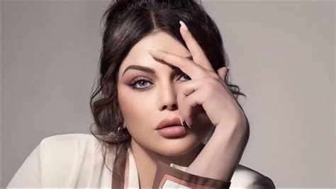 شقيقة هيفاء وهبي ټخطف الأنظار