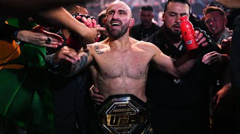 Ufc Champ Alexander Volkanovski Joins Cody Rhodes And Roman Reigns In