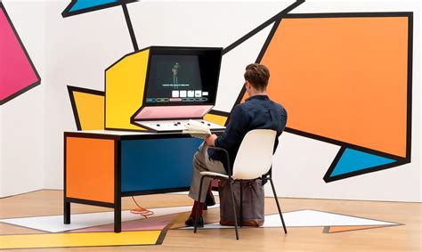 Тема заботы выходит в мейнстрим в Лондоне открыта выставка 15 художников с инвалидностью The