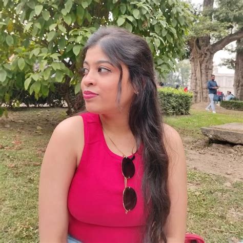 Dipti Dutta Ms Dutta • Threads Say More