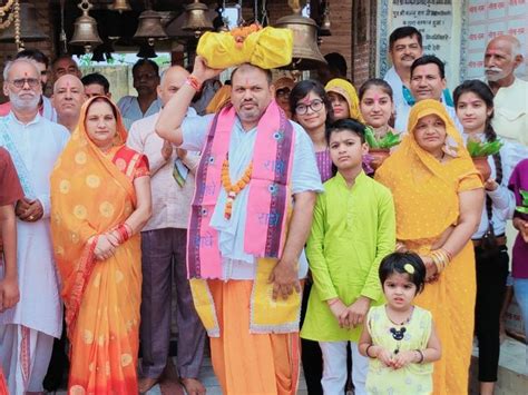 Acharya Dr Shiv Prasad Shukla Said Shrimad Bhagwat Katha Is The Best Medicine To Cross The