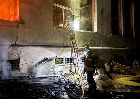 В ГСЧС показали последствия атаки БпЛА на Николаев