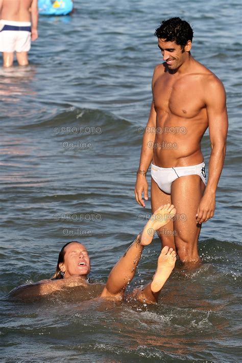 667 X 1000 Id 1318137