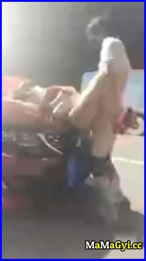 ကားလမ်းဘေးမှာမတ်တတ်ဖုတ် Myanmar Sex Story