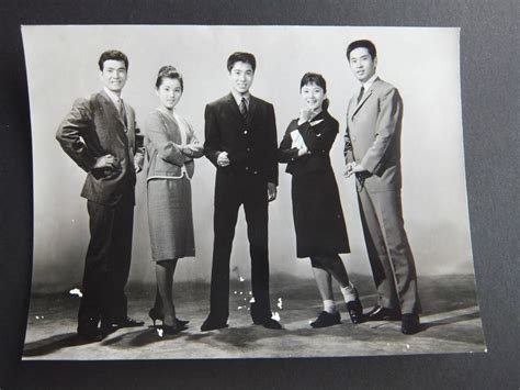 吉永小百合 和泉雅子 浜田光夫 和田浩治 山内賢光る海スチール写真の落札情報詳細 ヤフオク落札価格検索 オークフリー