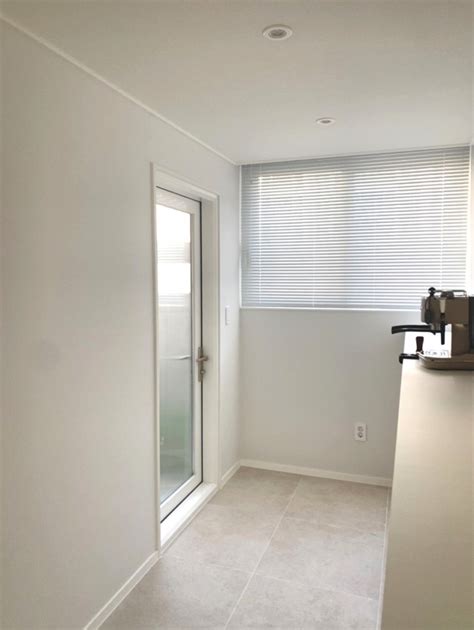 Home 세탁실 인테리어 시공기 🧼🚿 보조주방확장 주방구조변경 세탁실 터닝도어 세탁실 타일 네이버 블로그