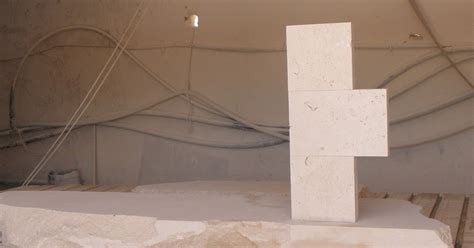 ΚΡΗΤΙΚΑ ΦΥΣΙΚΑ ΠΕΤΡΩΜΑΤΑ ΕΙΔΙΚΕΣ ΚΑΤΑΣΚΕΥΕΣ