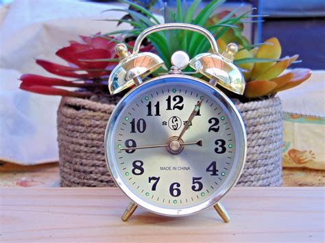 How To Set Up A Sunrise Alarm Clock Storables