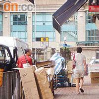 食環署唔踢唔郁縱容阻街 東方日報