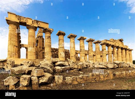 Il Tempio Di Hera A Selinunte Tempio E Sulla Collina Orientale