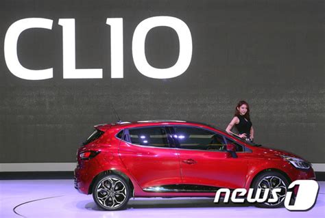 르노삼성자동차 소형 해치백 클리오 공개