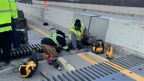 Work Continues On Deteriorating Steel On Carroll Cropper Bridge