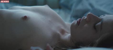 Naked Saskia Rosendahl In Relativity