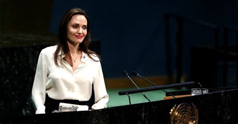 ანჯელინა ჯოლი გაეროს კეთილი ნების ელჩის პოსტს ტოვებს ტაბულა