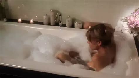 Kyra Sedgwick Nude Porn Videos And Sex Tapes Xhamster
