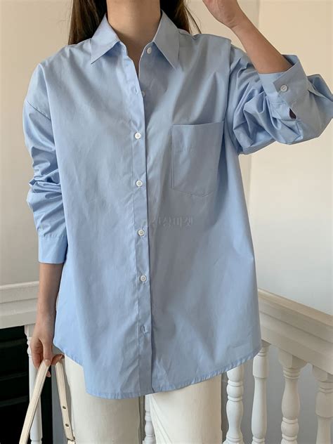여자봄셔츠 뒷단추 솔리드 셔츠 여성 면 남방 흰색 하늘색 2컬러