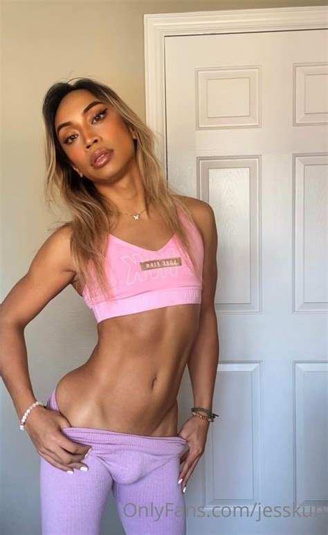 Feminine Bulges Those Sexy Clit Cock Bulges Page 63 Literotica