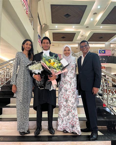 Tuah Nur Saffiyah Nasuha Dapat Tunai Haji Pada Usia Muda Spm Pula Cemerlang Dapat 8a Nona