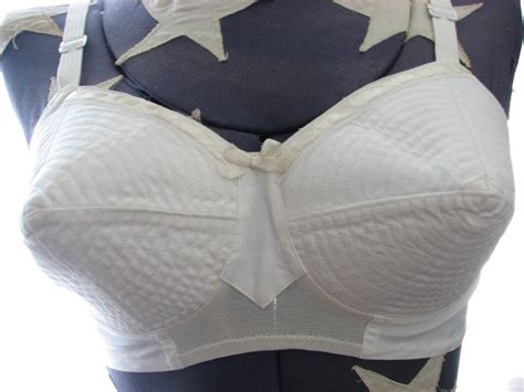 1950s Unicol White Cotton Bullet Bra Circle Stitch