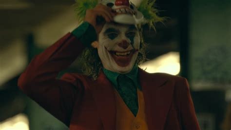 فيلمالجوكر 2020 Hd المهرج الحزين اخر مشهد هذا الفيلم حصل على 300