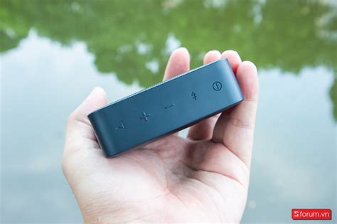 Trên tay loa Bluetooth JBL Go Essential Nhỏ nhưng võ đầy mình chất âm sống động kháng nước