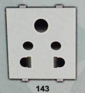Multi Socket For 3 Pin And 2 Pin At Best Price In Mumbai Monic Electricals