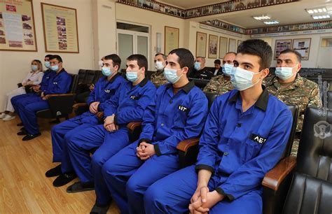 Պաշտպանության նախարարն այցելել է կենտրոնական կլինիկական զինվորական հոսպիտալ Factor Tv