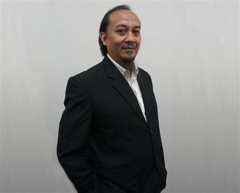 Sharp Memuaskan Pelanggan Dengan Diferensiasi Yang Kokoh