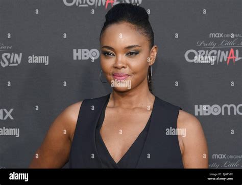 Sharon Leal