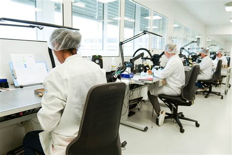 Smd Und Tht Assembly Advanced Space Power Equipment Gmbh